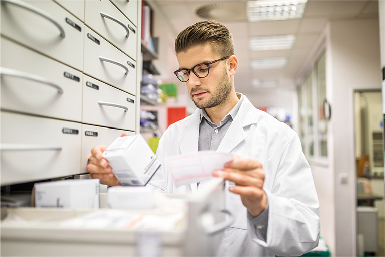 Your Guide to Pharmacy Apprenticeships