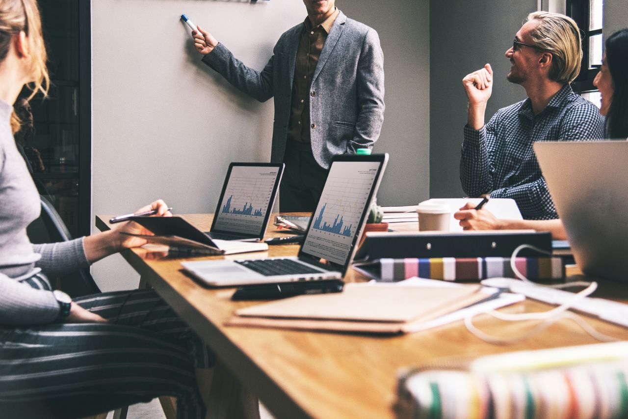 Best Practices to Manage Apprentices in Your Business