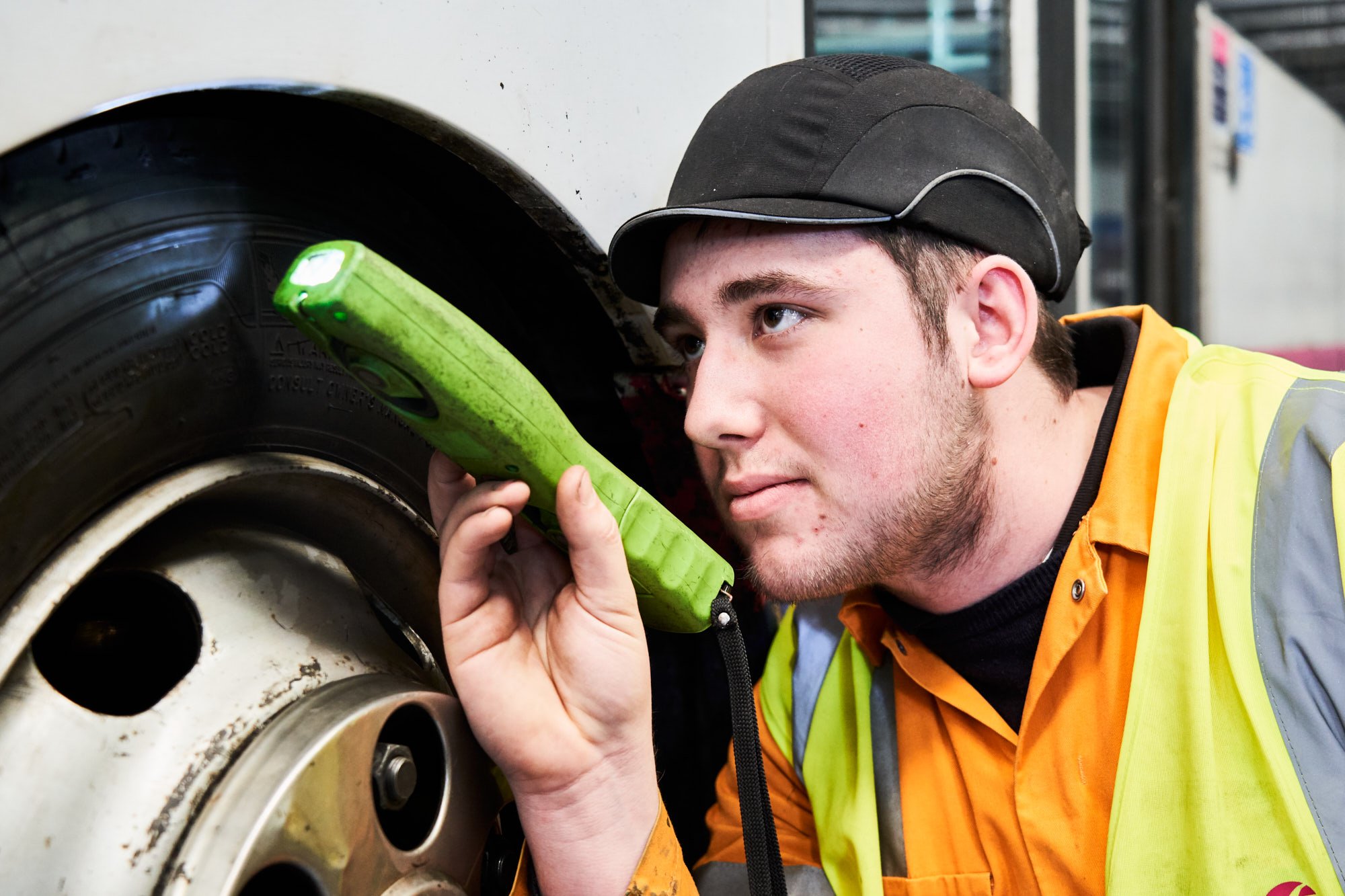Commercial Vehicle Apprenticeships & Qualifications | Total People