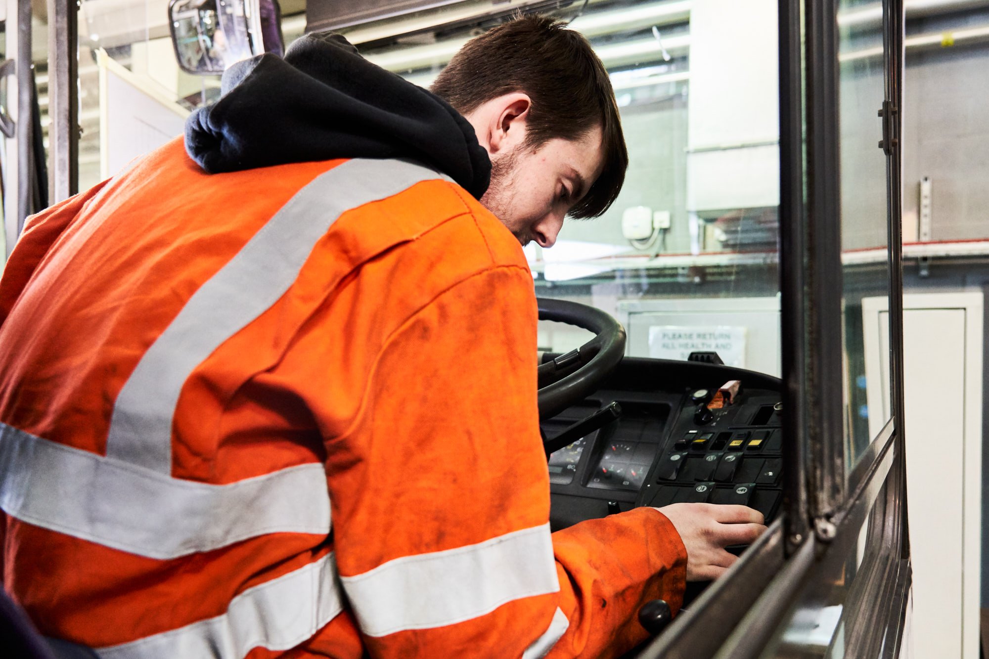 Commercial Vehicle Apprenticeships & Qualifications | Total People