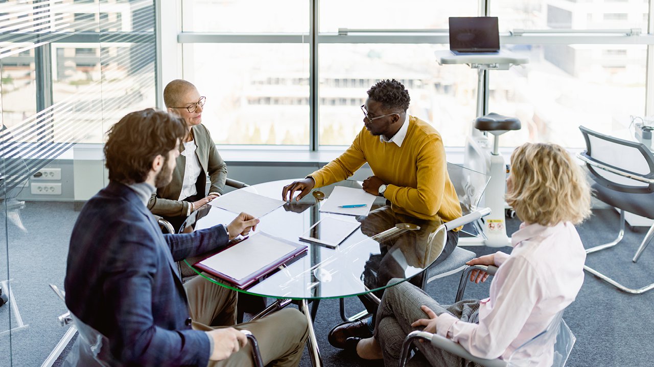 Your Guide to Management Apprenticeships | Total People